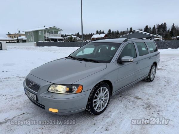 Grey Volvo V70 2007 in Tallinn, with an engine capacity of 2.40 L and mileage of 0 thousand km for 3490 €, photo 1 on AUTOMOTO.COM.LV