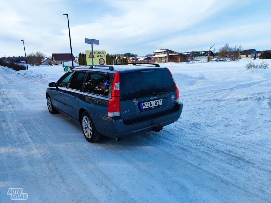 Grey Volvo V70 2007 in Kretinga, with an engine capacity of 2.40 L and mileage of 435 thousand km for 2000 €, photo 2 on AUTOMOTO.COM.LV