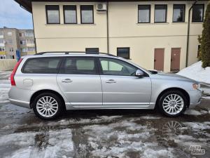 Pelēks Volvo V70 2007 Mažeikiai, ar dzinēja tilpumu 2.40 L un nobraukumu 285 tūkst. km par 4650 €, foto 5 vietnē AUTOMOTO.COM.LV