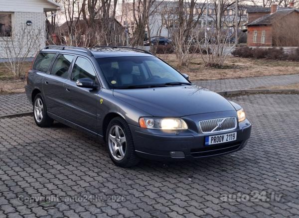 Pelēks Volvo V70 2007 Paide, ar dzinēja tilpumu 0.00 L un nobraukumu 0 tūkst. km par 3350 €, foto 1 vietnē AUTOMOTO.COM.LV