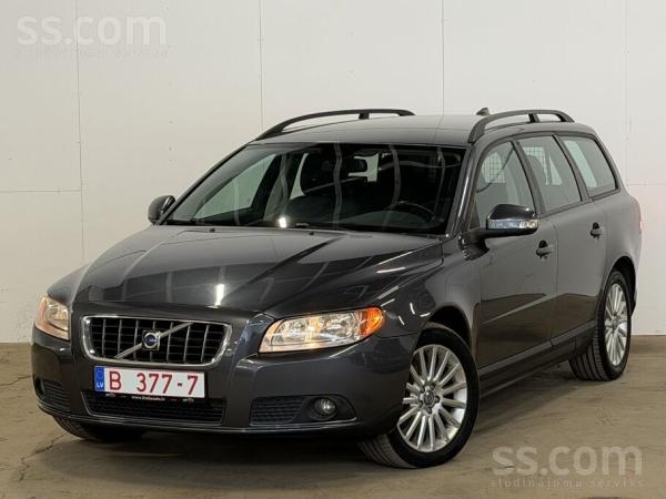 Grey Volvo V70 2007 in Jurmala, with an engine capacity of 2.40 L and mileage of 390 thousand km for 4450 €, photo 1 on AUTOMOTO.COM.LV