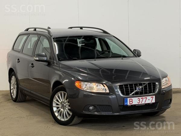 Grey Volvo V70 2007 in Jurmala, with an engine capacity of 2.40 L and mileage of 390 thousand km for 4450 €, photo 3 on AUTOMOTO.COM.LV