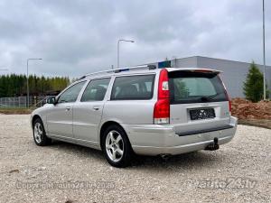 Pelēks Volvo V70 2007 Tartu, ar dzinēja tilpumu 2.40 L un nobraukumu 449 tūkst. km par 2190 €, foto 7 vietnē AUTOMOTO.COM.LV