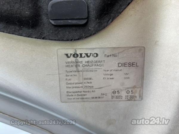 Pelēks Volvo V70 2007 Paide, ar dzinēja tilpumu 2.40 L un nobraukumu 358 tūkst. km par 4799 €, foto 9 vietnē AUTOMOTO.COM.LV