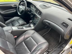 Серый Вольво В70 2007 в Пайде, объемом двигателя 2.40 л и пробегом 358 тыс. км за 4799 €, фото 15 на AUTOMOTO.COM.LV