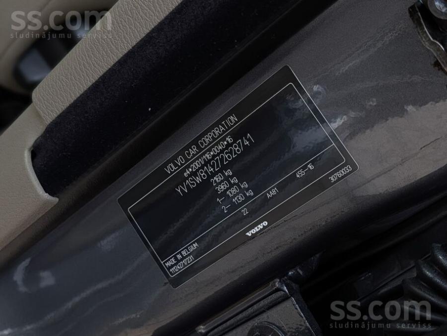 Pelēks Volvo V70 2007 Rīga, ar dzinēja tilpumu 2.40 L un nobraukumu 340 tūkst. km par 3950 €, foto 29 vietnē AUTOMOTO.COM.LV