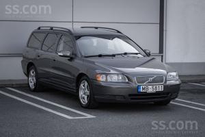 Grey Volvo V70 2007 in Riga, with an engine capacity of 2.40 L and mileage of 355 thousand km for 1995 €, photo 4 on AUTOMOTO.COM.LV