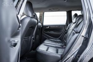 Grey Volvo V70 2007 in Riga, with an engine capacity of 2.40 L and mileage of 355 thousand km for 1995 €, photo 11 on AUTOMOTO.COM.LV