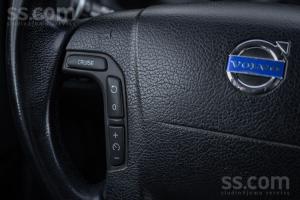Grey Volvo V70 2007 in Riga, with an engine capacity of 2.40 L and mileage of 355 thousand km for 1995 €, photo 16 on AUTOMOTO.COM.LV