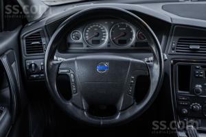 Grey Volvo V70 2007 in Riga, with an engine capacity of 2.40 L and mileage of 355 thousand km for 1995 €, photo 17 on AUTOMOTO.COM.LV