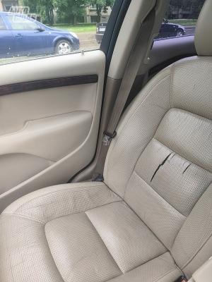 Pelēks Volvo V70 2007 Kauņa, ar dzinēja tilpumu 2.40 L un nobraukumu 405 tūkst. km par 3000 €, foto 13 vietnē AUTOMOTO.COM.LV