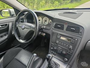 Pelēks Volvo V70 2007 Viļņa, ar dzinēja tilpumu 2.40 L un nobraukumu 325 tūkst. km par 2700 €, foto 11 vietnē AUTOMOTO.COM.LV