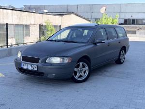 Pelēks Volvo V70 2007 Viļņa, ar dzinēja tilpumu 2.40 L un nobraukumu 365 tūkst. km par 1500 €, foto 3 vietnē AUTOMOTO.COM.LV