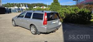 Grey Volvo V70 2007 in Riga, with an engine capacity of 2.40 L and mileage of 440 thousand km for 1600 €, photo 5 on AUTOMOTO.COM.LV