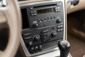Pelēks Volvo V70 2007 Rīga, ar dzinēja tilpumu 2.40 L un nobraukumu 324 tūkst. km par 3495 €, foto 12 vietnē AUTOMOTO.COM.LV