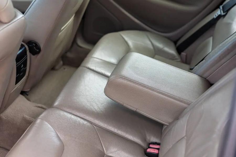 Pelēks Volvo V70 2007 Rīga, ar dzinēja tilpumu 2.40 L un nobraukumu 324 tūkst. km par 3495 €, foto 17 vietnē AUTOMOTO.COM.LV