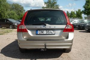 Pelēks Volvo V70 2007 Liepāja, ar dzinēja tilpumu 2.40 L un nobraukumu 378 tūkst. km par 4500 €, foto 7 vietnē AUTOMOTO.COM.LV