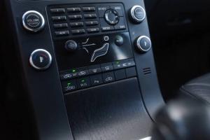 Pelēks Volvo V70 2007 Liepāja, ar dzinēja tilpumu 2.40 L un nobraukumu 378 tūkst. km par 4500 €, foto 30 vietnē AUTOMOTO.COM.LV