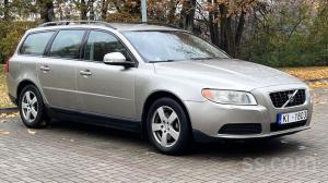 Pelēks Volvo V70 2007 Jelgava, ar dzinēja tilpumu 2.40 L un nobraukumu 273 tūkst. km par 2100 €, foto 3 vietnē AUTOMOTO.COM.LV