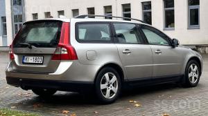 Pelēks Volvo V70 2007 Jelgava, ar dzinēja tilpumu 2.40 L un nobraukumu 273 tūkst. km par 2100 €, foto 4 vietnē AUTOMOTO.COM.LV