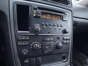 Grey Volvo V70 2007 in Riga, with an engine capacity of 2.40 L and mileage of 344 thousand km for 1690 €, photo 16 on AUTOMOTO.COM.LV