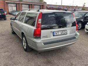 Grey Volvo V70 2007 in Riga, with an engine capacity of 2.40 L and mileage of 344 thousand km for 1690 €, photo 23 on AUTOMOTO.COM.LV