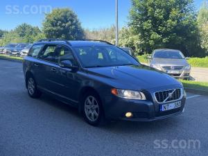 Pelēks Volvo V70 2007 Rīga, ar dzinēja tilpumu 2.40 L un nobraukumu 290 tūkst. km par 3300 €, foto  vietnē AUTOMOTO.COM.LV