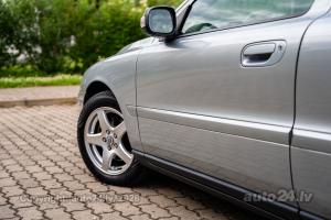 Grey Volvo V70 2007 in Paide, with an engine capacity of 2.40 L and mileage of 425 thousand km for 3490 €, photo 12 on AUTOMOTO.COM.LV