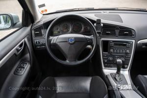 Grey Volvo V70 2007 in Paide, with an engine capacity of 2.40 L and mileage of 425 thousand km for 3490 €, photo 16 on AUTOMOTO.COM.LV