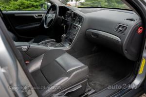 Grey Volvo V70 2007 in Paide, with an engine capacity of 2.40 L and mileage of 425 thousand km for 3490 €, photo 19 on AUTOMOTO.COM.LV