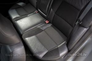Grey Volvo V70 2007 in Paide, with an engine capacity of 2.40 L and mileage of 425 thousand km for 3490 €, photo 21 on AUTOMOTO.COM.LV