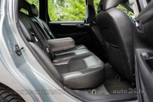 Grey Volvo V70 2007 in Paide, with an engine capacity of 2.40 L and mileage of 425 thousand km for 3490 €, photo 22 on AUTOMOTO.COM.LV