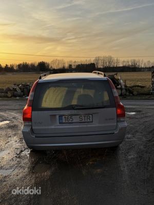 Grey Volvo V70 2007 in Haapsalu, with an engine capacity of 2.40 L and mileage of 0 thousand km for 2500 €, photo 5 on AUTOMOTO.COM.LV