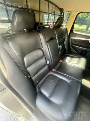 Grey Volvo V70 2007 in Jelgava, with an engine capacity of 2.40 L and mileage of 291 thousand km for 3700 €, photo 8 on AUTOMOTO.COM.LV