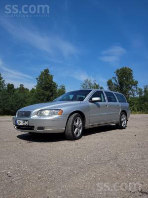 Pelēks Volvo V70 2007 Tukums, ar dzinēja tilpumu 2.40 L un nobraukumu 595 tūkst. km par 2800 €, foto  vietnē AUTOMOTO.COM.LV