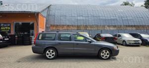Grey Volvo V70 2007 in Valmiera, with an engine capacity of 2.40 L and mileage of 471 thousand km for 1600 €, photo 3 on AUTOMOTO.COM.LV