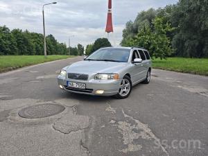 Grey Volvo V70 2007 in Riga, with an engine capacity of 2.40 L and mileage of 412 thousand km for 2755 €, photo  on AUTOMOTO.COM.LV