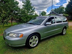 Pelēks Volvo V70 2007 Kauņa, ar dzinēja tilpumu 2.40 L un nobraukumu 320 tūkst. km par 2650 €, foto 10 vietnē AUTOMOTO.COM.LV