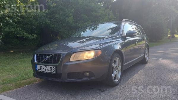Grey Volvo V70 2007 in Aluksne, with an engine capacity of 2.40 L and mileage of 0 thousand km for 2400 €, photo 2 on AUTOMOTO.COM.LV