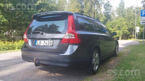 Grey Volvo V70 2007 in Aluksne, with an engine capacity of 2.40 L and mileage of 0 thousand km for 2400 €, photo 5 on AUTOMOTO.COM.LV