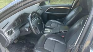 Grey Volvo V70 2007 in Aluksne, with an engine capacity of 2.40 L and mileage of 0 thousand km for 2400 €, photo 16 on AUTOMOTO.COM.LV