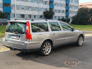 Серый Вольво В70 2007 в Таллин, объемом двигателя 2.40 л и пробегом 238 тыс. км за 2499 €, фото 4 на AUTOMOTO.COM.LV