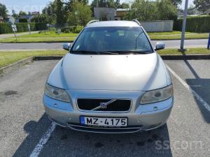 Grey Volvo V70 2007 in Riga, with an engine capacity of 2.40 L and mileage of 421 thousand km for 3000 €, photo  on AUTOMOTO.COM.LV