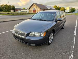 Grey Volvo V70 2007 in Paide, with an engine capacity of 2.40 L and mileage of 427 thousand km for 3499 €, photo 3 on AUTOMOTO.COM.LV