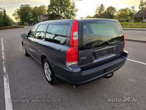 Grey Volvo V70 2007 in Paide, with an engine capacity of 2.40 L and mileage of 427 thousand km for 3499 €, photo 4 on AUTOMOTO.COM.LV