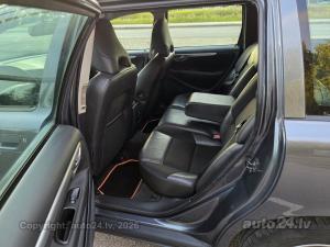 Grey Volvo V70 2007 in Paide, with an engine capacity of 2.40 L and mileage of 427 thousand km for 3499 €, photo 12 on AUTOMOTO.COM.LV