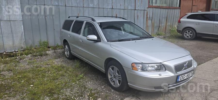 Pelēks Volvo V70 2007 Aizkraukle, ar dzinēja tilpumu 2.40 L un nobraukumu 460 tūkst. km par 1600 €, foto 3 vietnē AUTOMOTO.COM.LV