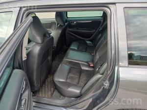 Pelēks Volvo V70 2007 Limbaži, ar dzinēja tilpumu 2.50 L un nobraukumu 322 tūkst. km par 1950 €, foto 8 vietnē AUTOMOTO.COM.LV