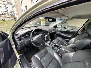 Pelēks Volvo V70 2007 Viļņa, ar dzinēja tilpumu 2.40 L un nobraukumu 430 tūkst. km par 1499 €, foto 9 vietnē AUTOMOTO.COM.LV