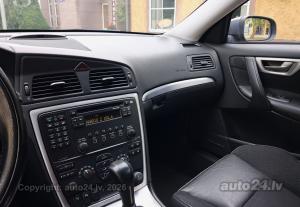 Pelēks Volvo V70 2007 Paide, ar dzinēja tilpumu 2.40 L un nobraukumu 438 tūkst. km par 3450 €, foto 14 vietnē AUTOMOTO.COM.LV